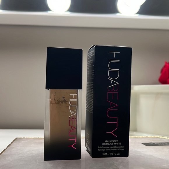 Makeup | Huda Beauty Foundation Shade Creme Brle | Poshmark